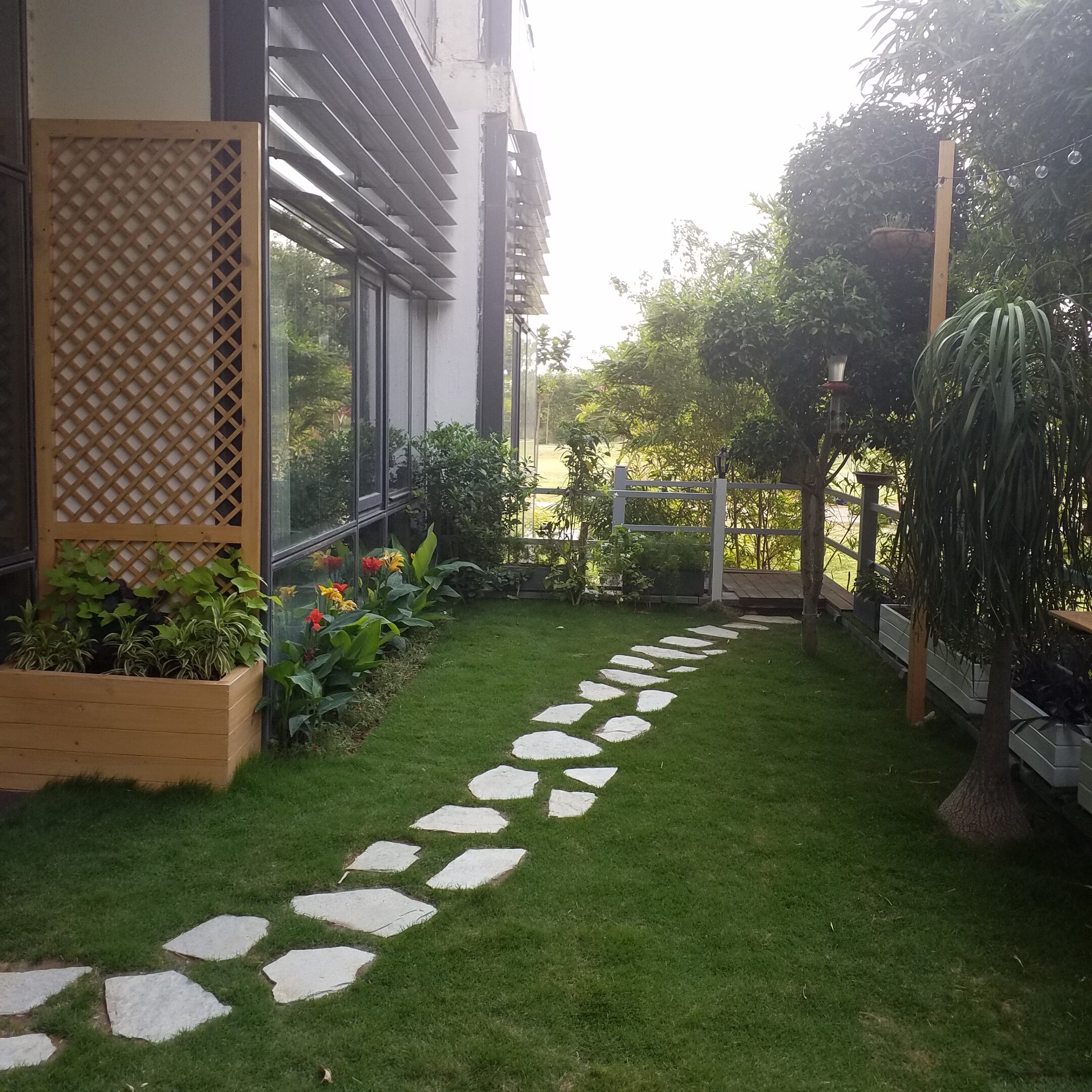 Lawn Designs - Paudha.co